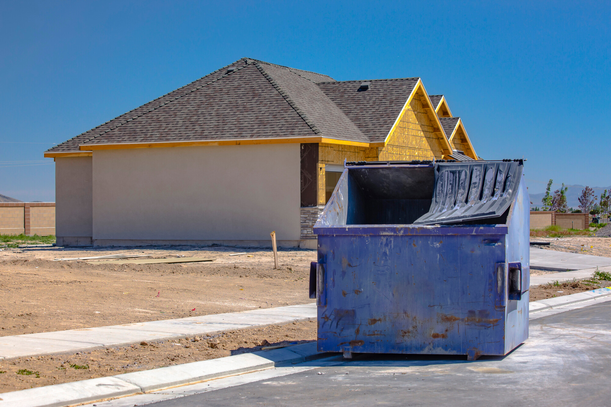 6 Things to Expect from a Dumpster Rental Service